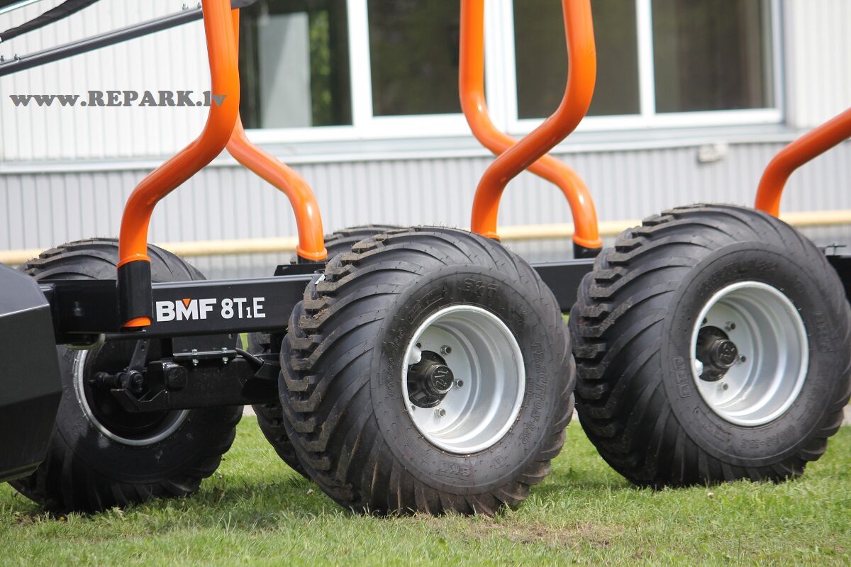 Piekabe BMF 8T1 ar hidromanipulatoru BMF650 - Meža piekabes - veikals cenas